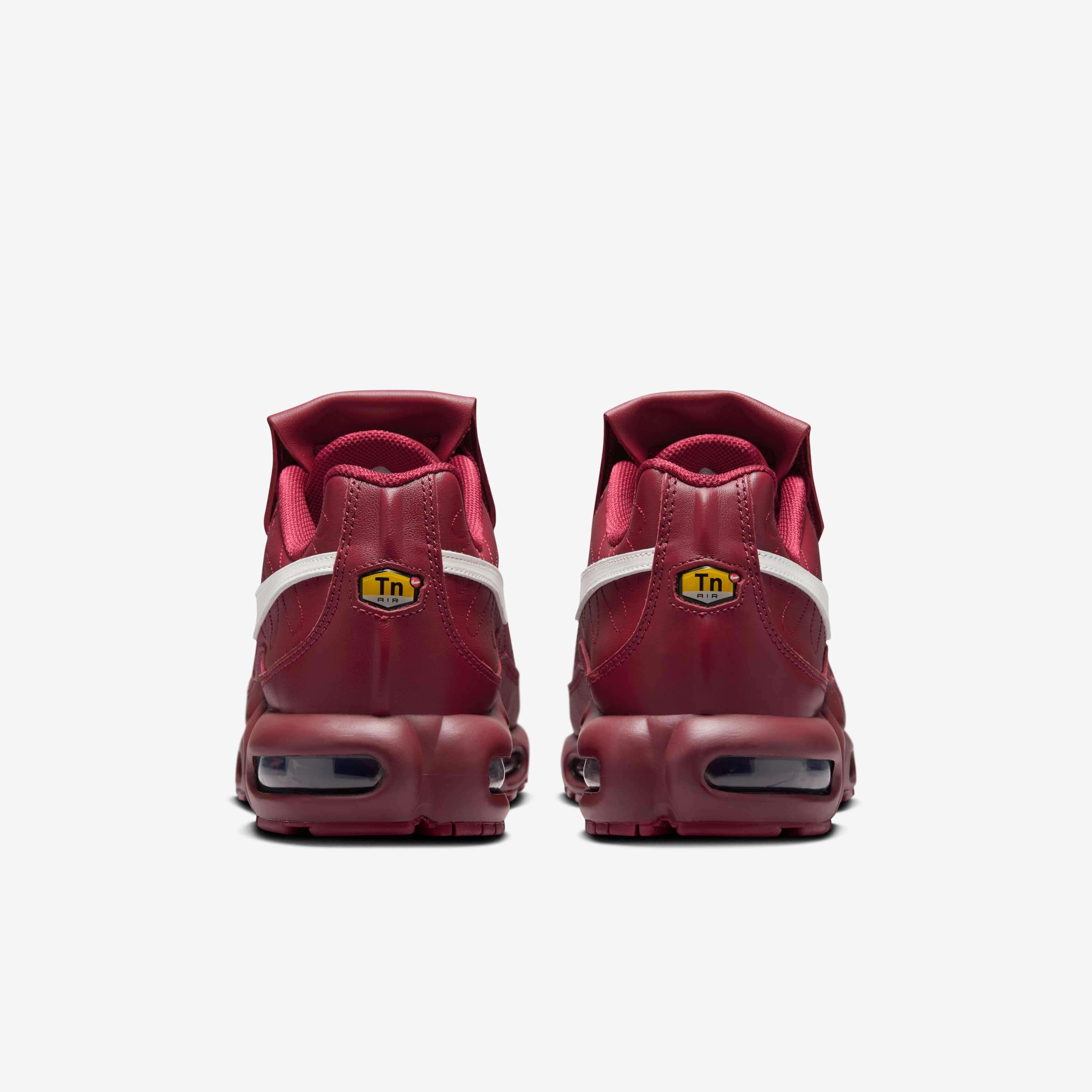 Buy Nike Air Max Plus Men's Shoes - Team Red/Sail @ Nike Qatar