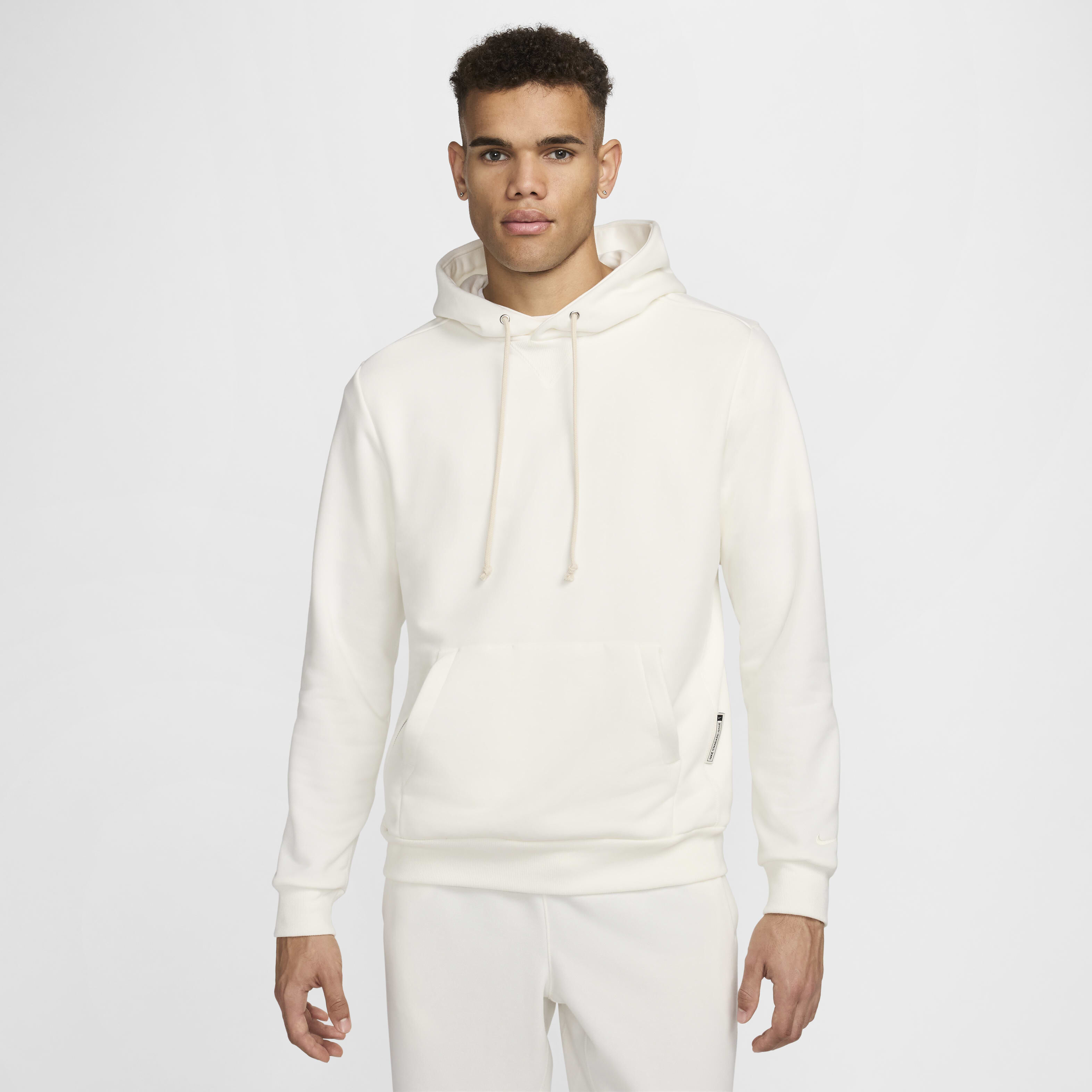 Buy Nike Standard Issue Men's Dri-FIT Pullover Basketball Hoodie - Sail/Pale Ivory | Nike Qatar ...
